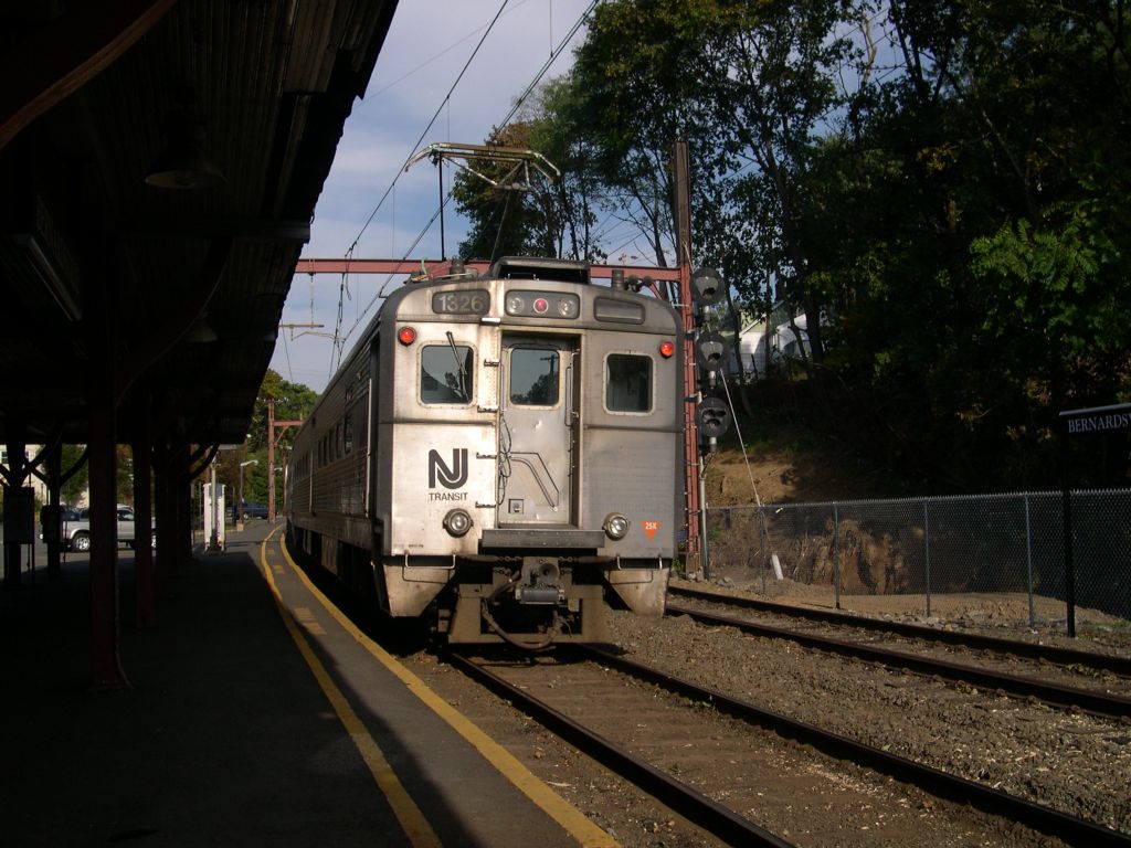 NJ Transit Arrow III 1326